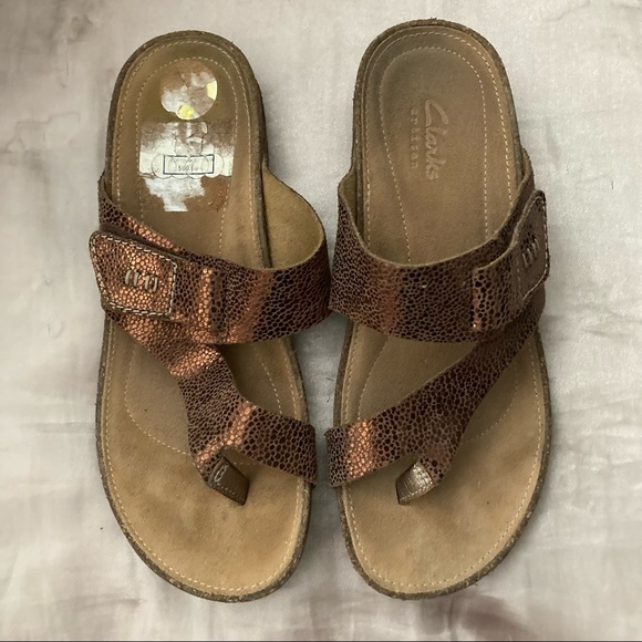 Clarks | Shoes | Clarks Metallic Rust Colored Sandalssize 5 | Poshmark